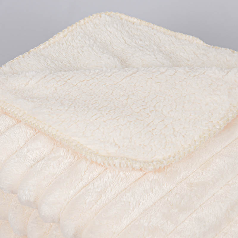 Plaid doublé sherpa 'Oslo' écru ecru 130x170cm - L'Incroyable